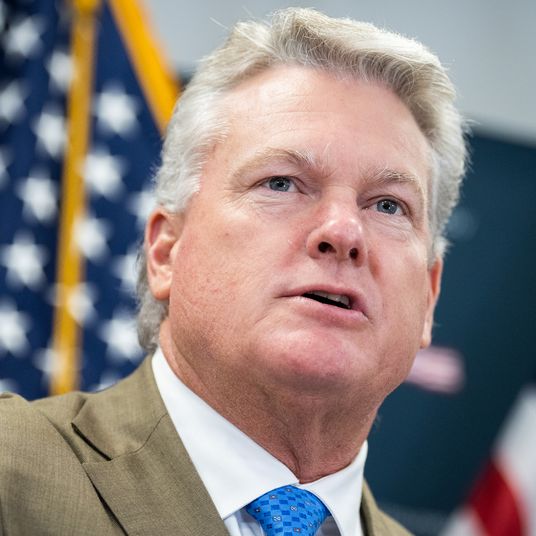 Indian Navy Captures 61 Somali Pirates