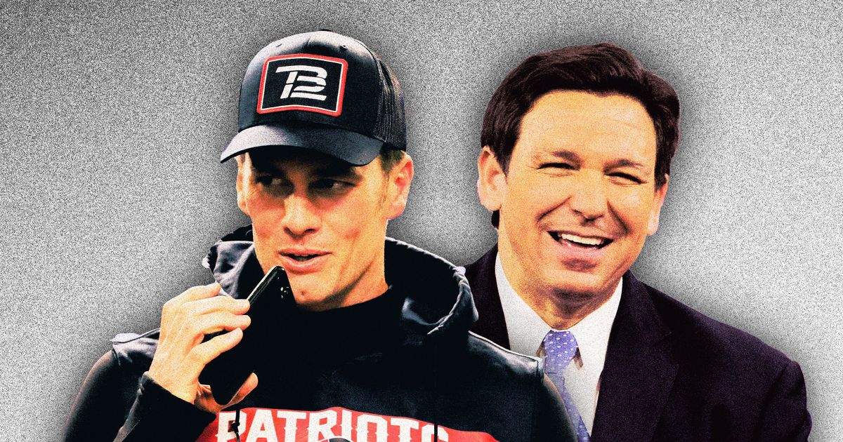 Tom Brady Texting DeSantis Is Trump’s Nightmare Come True