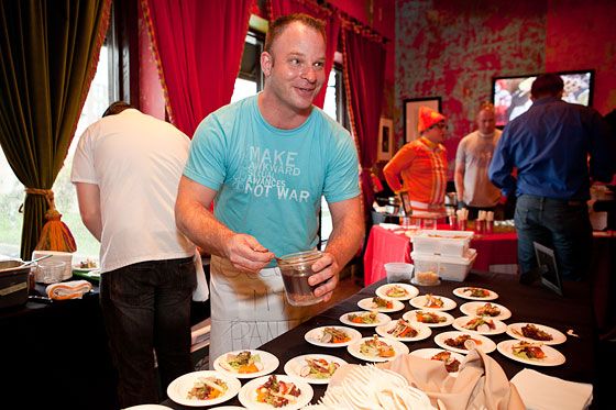 Chefs in Costume! Our Slideshow of the Masquerade del Mercado