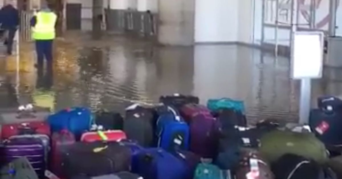 JFK Terminal Floods in 3rd Day of Post-Storm Chaos
