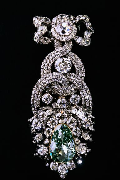 The 45 Most Gorgeous, Famous Gems of All Time