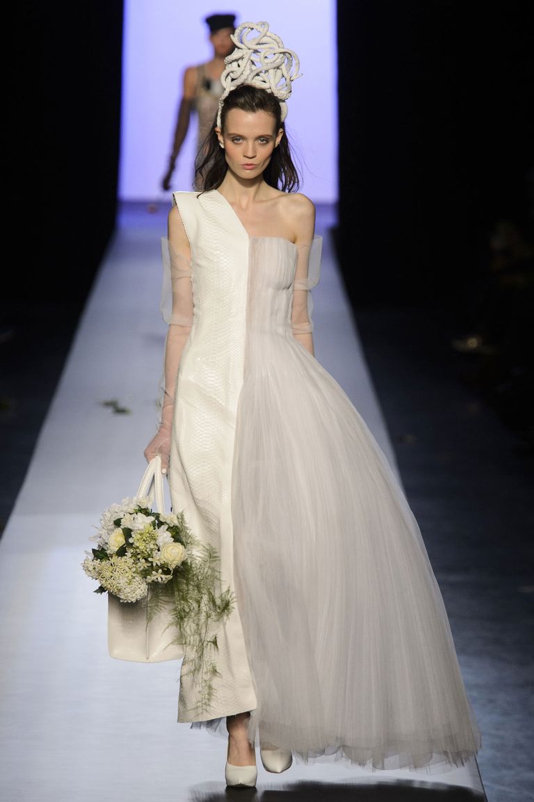 The 15 Best, Most Dramatic Wedding Dresses From Couture