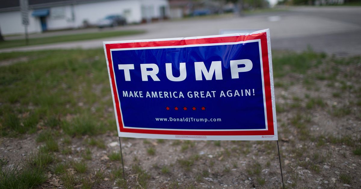 Do Not Steal This Man’s Donald Trump Campaign Sign
