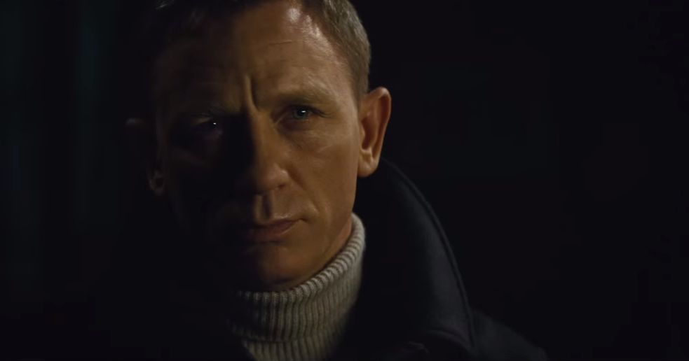 Daniel Craig’s Eyes Are Full of Secrets in the New James Bond Trailer ...
