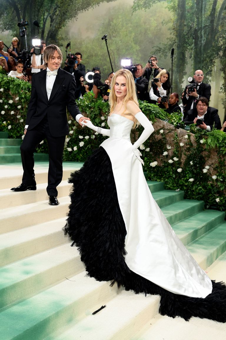 The 2024 Met Gala Red Carpet: All the Best Looks and Outfits