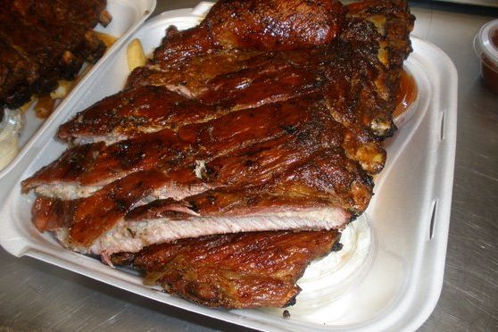 Big-City Barbecue: 101 Places to Satisfy Your Urban ’Cue Craving