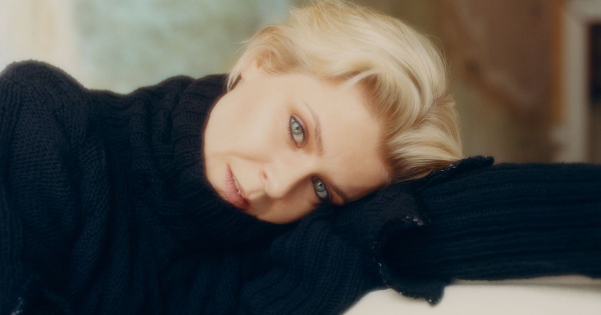 Robyn on Depression, Therapy, and Her New Album Honey
