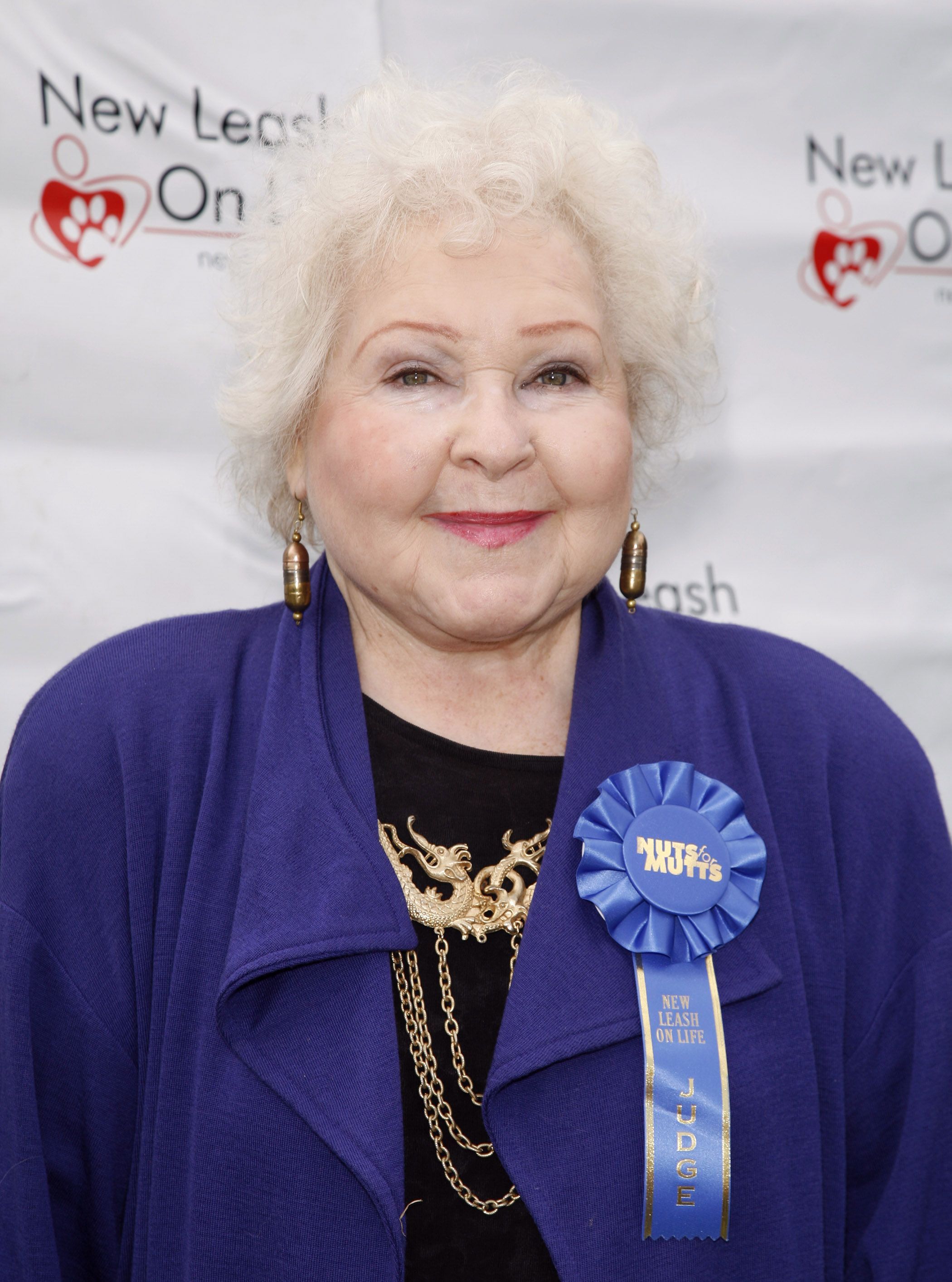 Estelle Harris's Instagram, Twitter & Facebook on IDCrawl