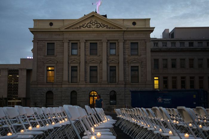 What COVID Memorials Look Like, From New York to Los Angeles