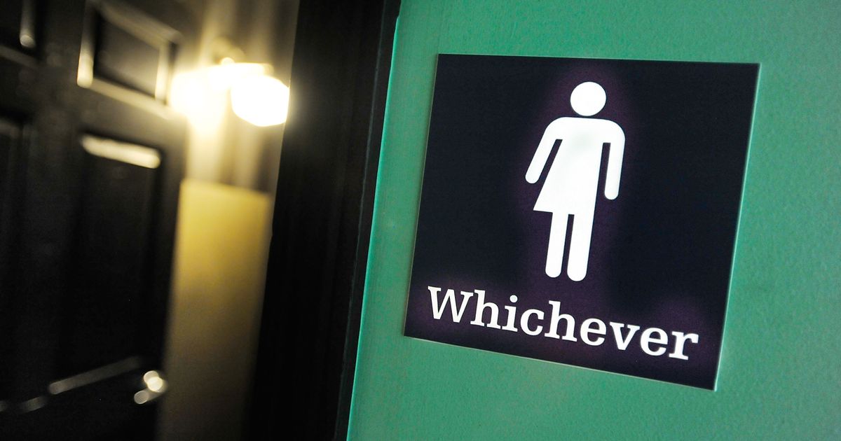 New Rule Gives Transgender People the Right to Use the Federal Bathroom ...