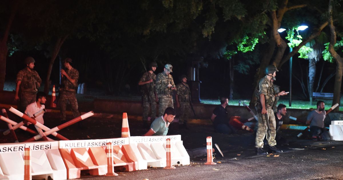 Floundering Coup Attempt Throws Turkey Into Chaos