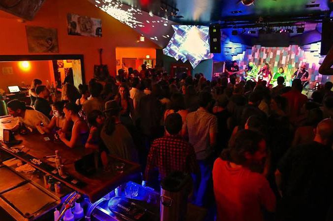 New Orleans’s Best Clubs, Bars, Restaurants, & Music Venues