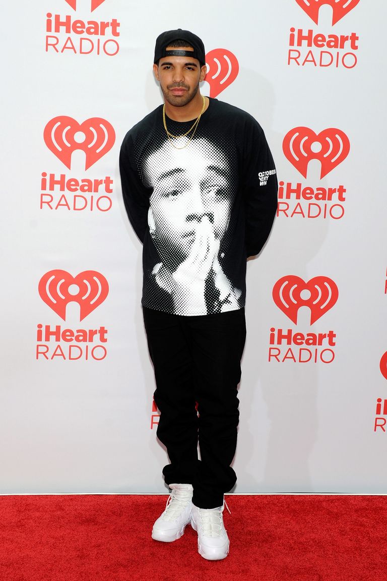 46 Photos of Drake’s Best Style