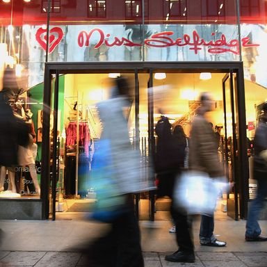 15 High Street Stores You Wish Were In America