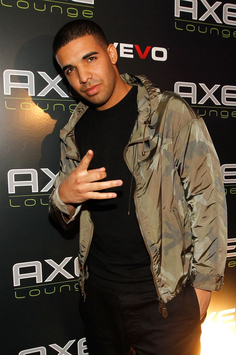 46 Photos of Drake’s Best Style