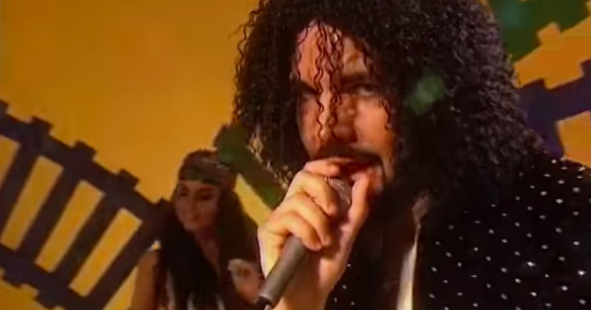 Drake and Migos Take You Back in New ‘Walk It Talk It’ Video