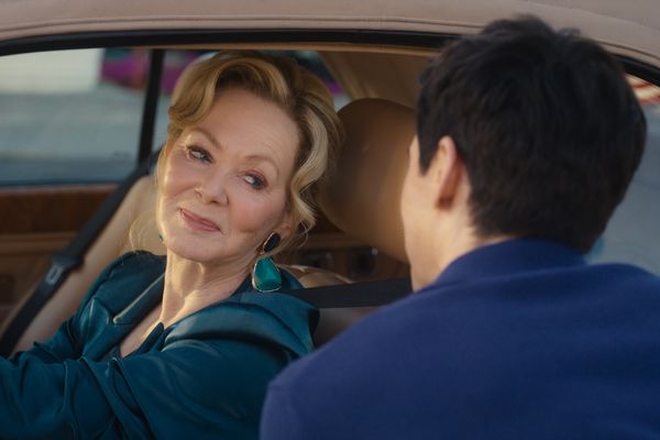 Hacks — TV Episode Recaps & News