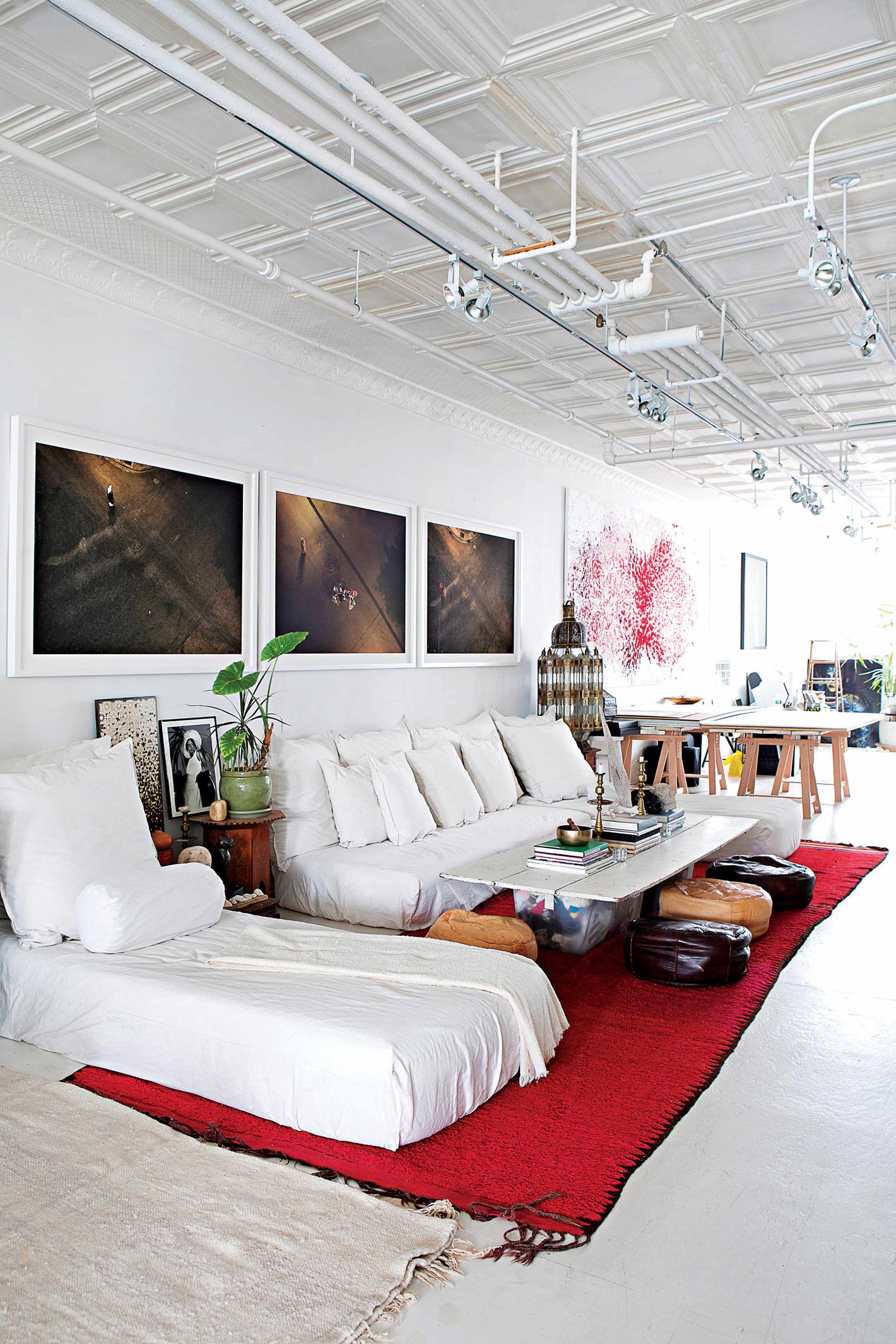 How This Experimental Theater Was Converted Into an Airy Family Home