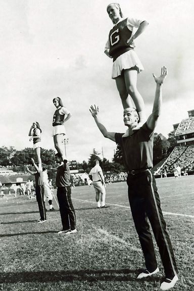 48 Vintage Cheerleading Photos in Honor of Super Bowl XLVIII
