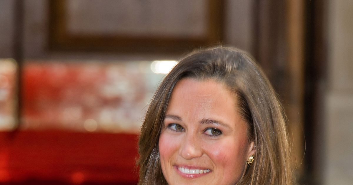 Turns Out Pippa Middleton Also Modeled in a Student Fashion Show in Her ...