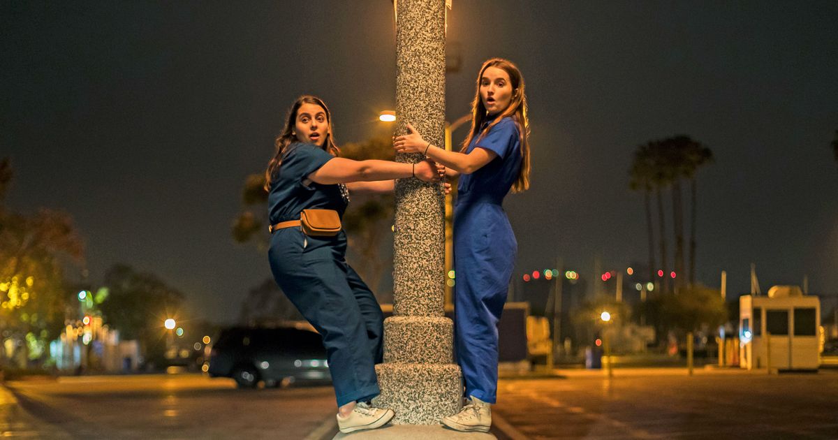 The First 6 Minutes of ‘Booksmart’ Are Online: WATCH