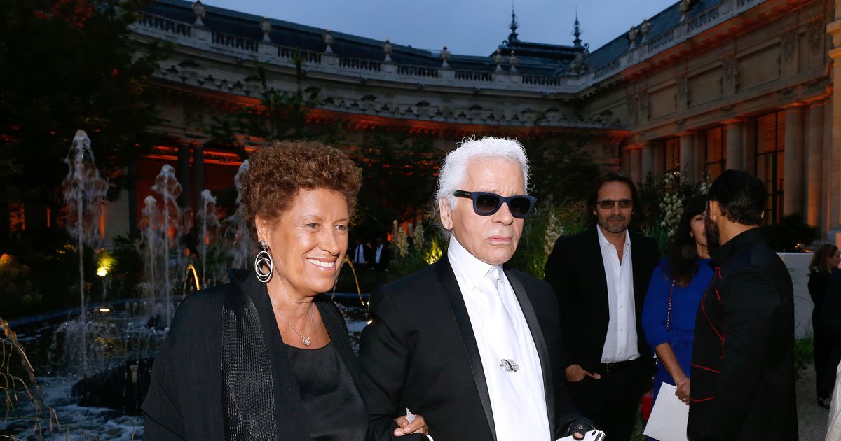 Fashion Icon Carla Fendi Dies At 79