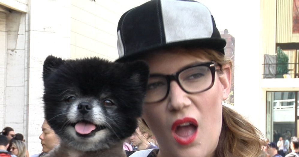 Watch: Comedian Sara Schaefer Talks to the ‘Street Style’ Crowds ...