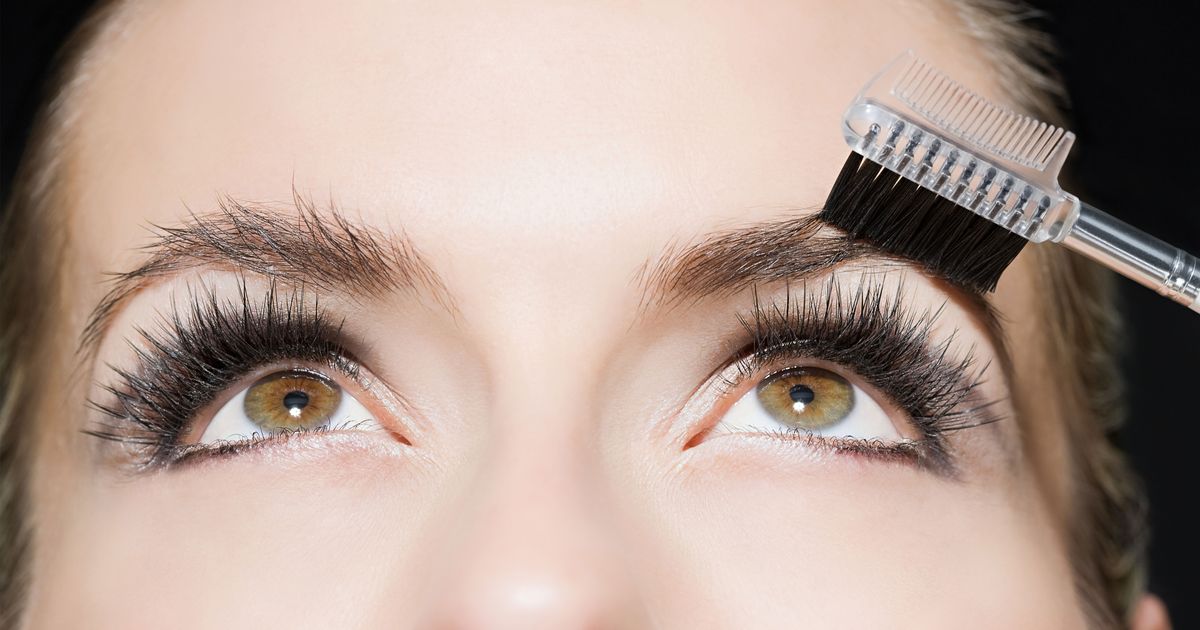 How to Grow Your Eyebrows – 5 Steps & Products