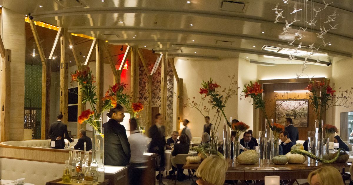 At Gabriel Kreuther’s New Midtown Home, the Bar Outshines the Dining Room