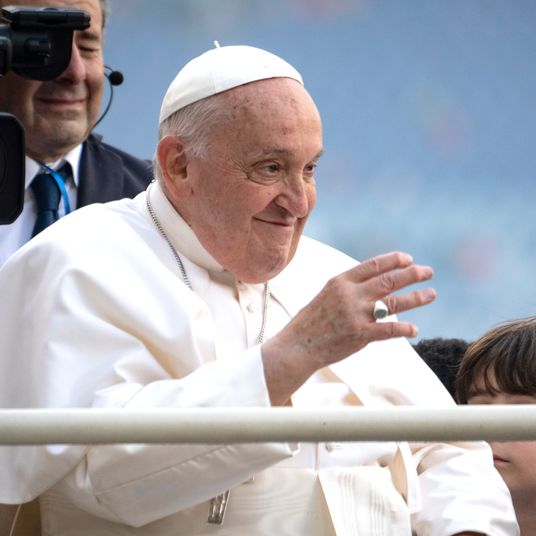 The Next ¯\_(ツ)_/¯: 10 Emoticons To Add To Your Repertoire