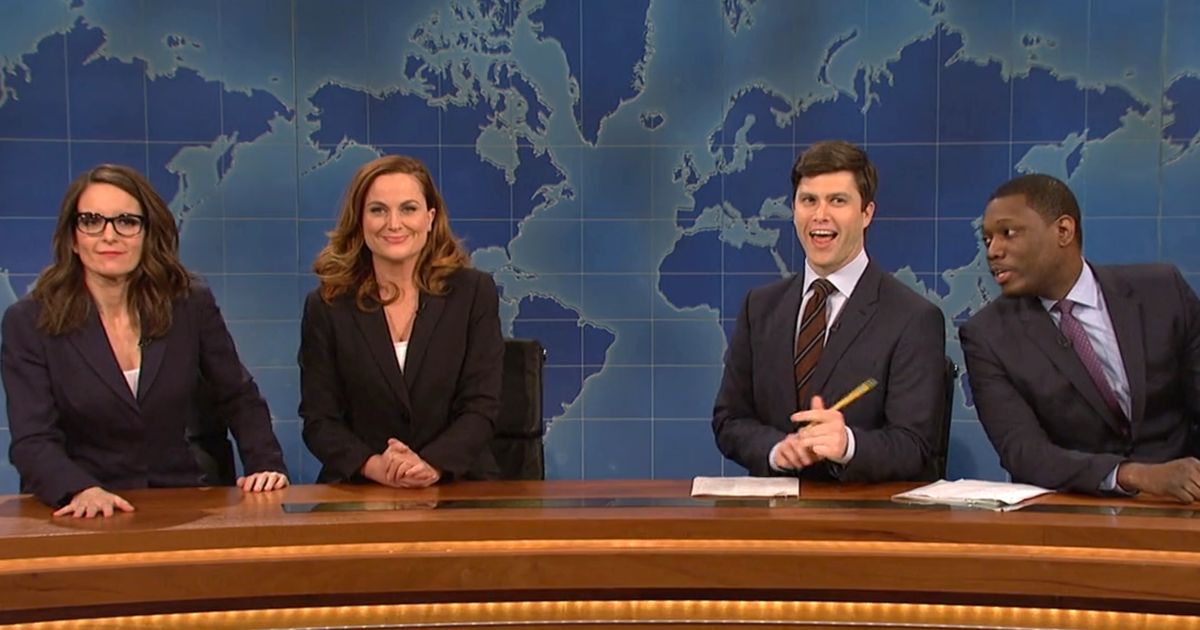 Tina Fey and Amy Poehler Return to Weekend Update, Remind the World How ...