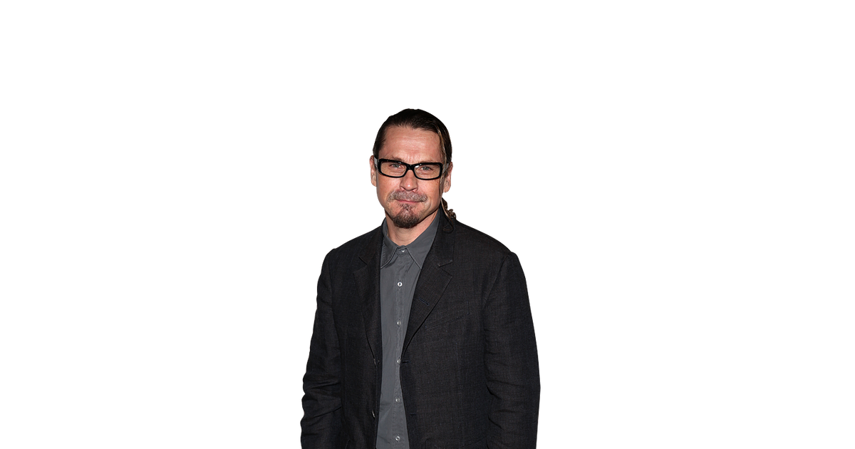 Kurt Sutter on Sons of Anarchy, Falcons, and His New Show Outlaw Empires