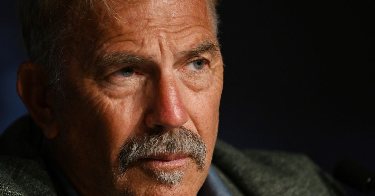 Anne Victoria Clark - Journalist Profile - Intelligent Relations