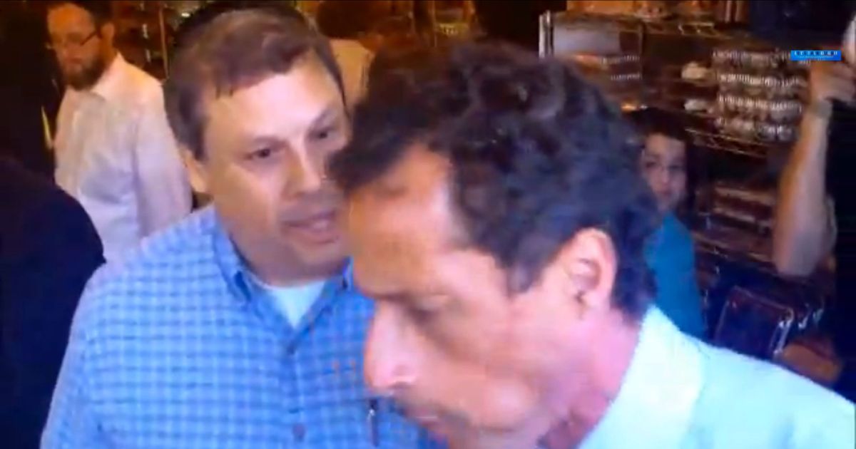 Anthony Weiner Shouts Down Jewish Heckler in Face-to-Face Fight [Updated]
