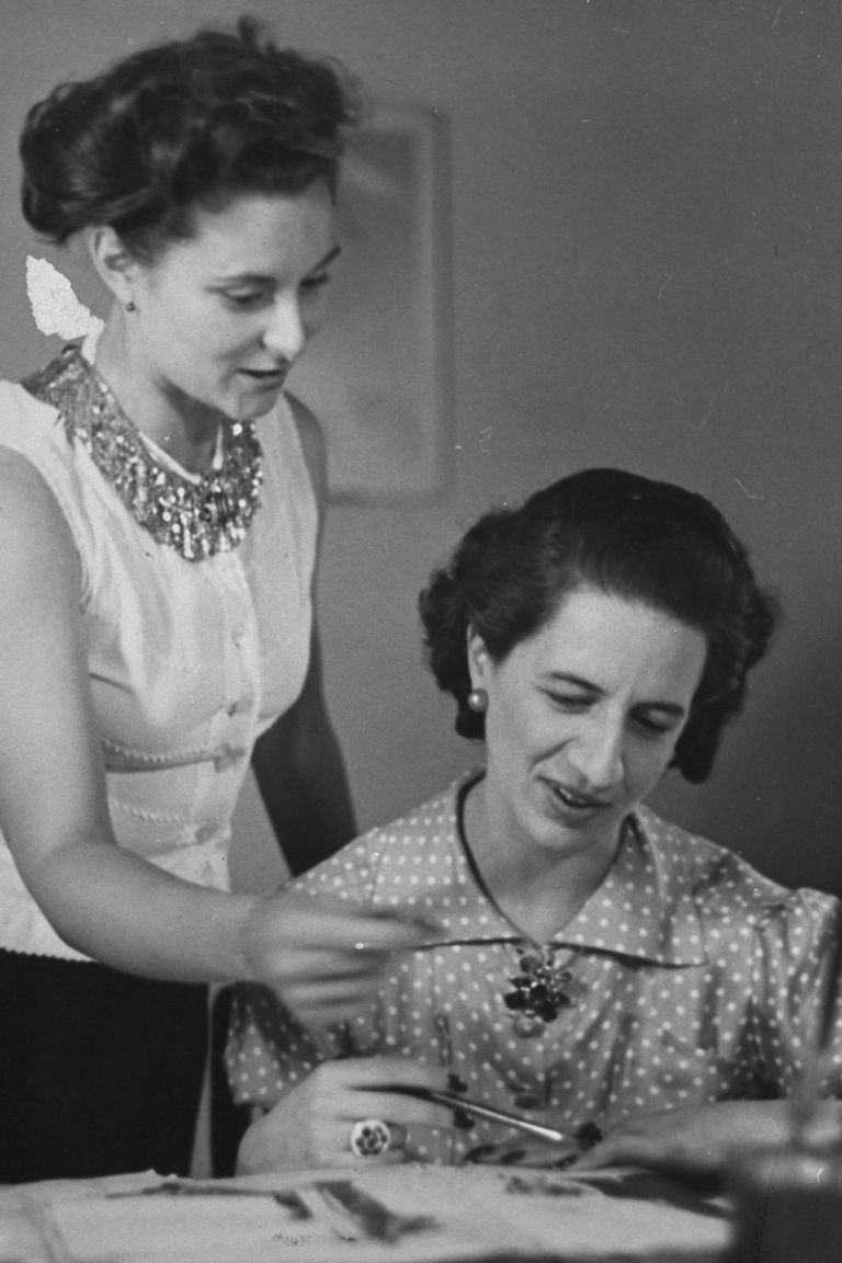 Take a Look Back at Iconic Editor Diana Vreeland’s Style