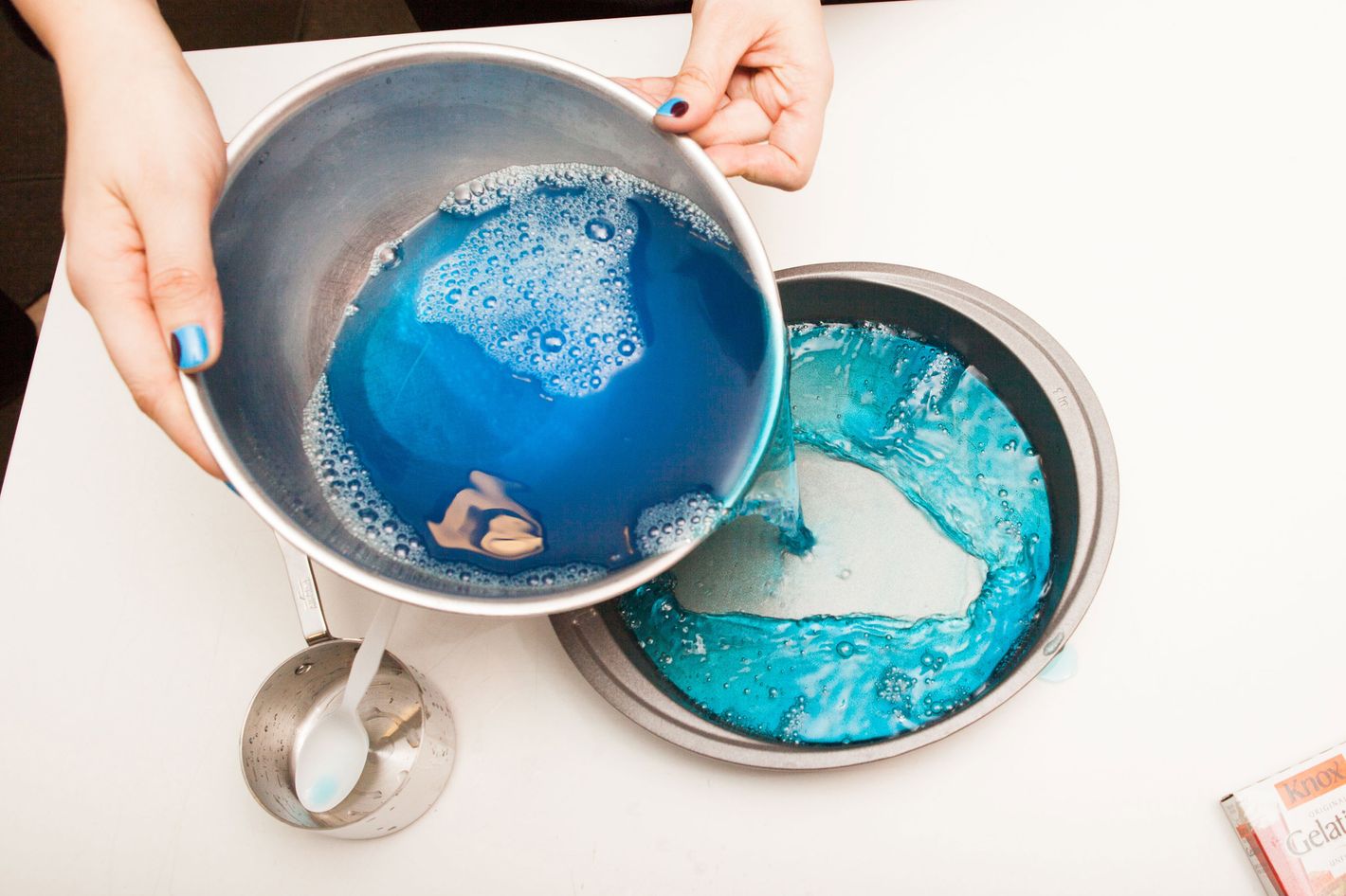 How to Make Edible Tide Pods Using Jell-O