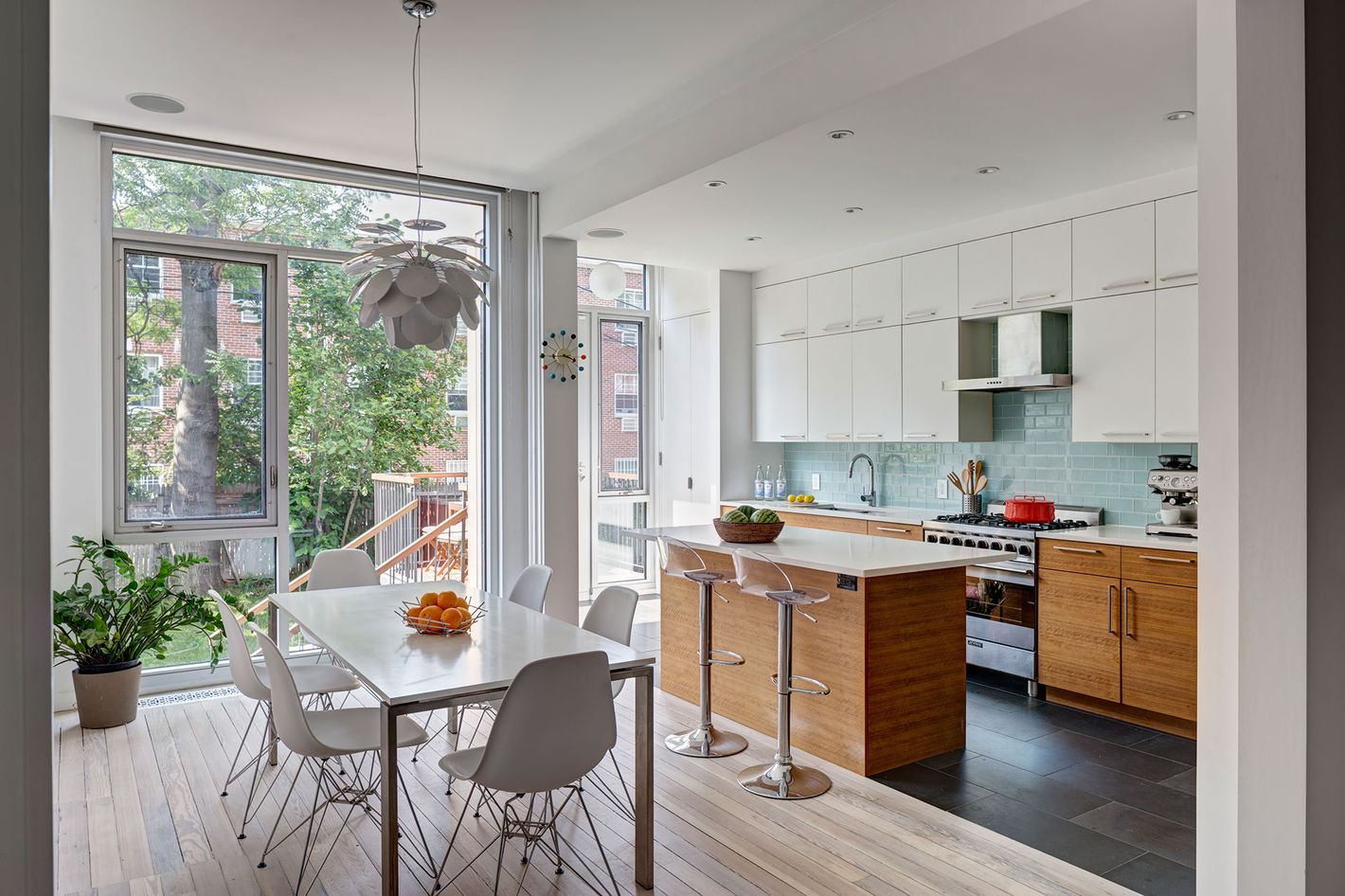 A Brooklyn Row House Gets a Modern Update, But Keeps the Historic Charm