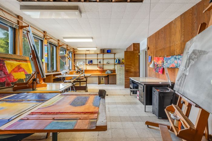 Frank Lloyd Wright–Inspired House in Jamaica Estates Queens