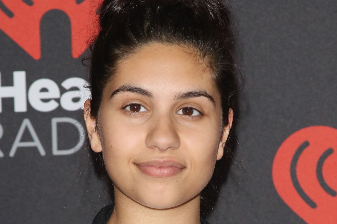 Alessia Cara's Instagram, Twitter & Facebook on IDCrawl