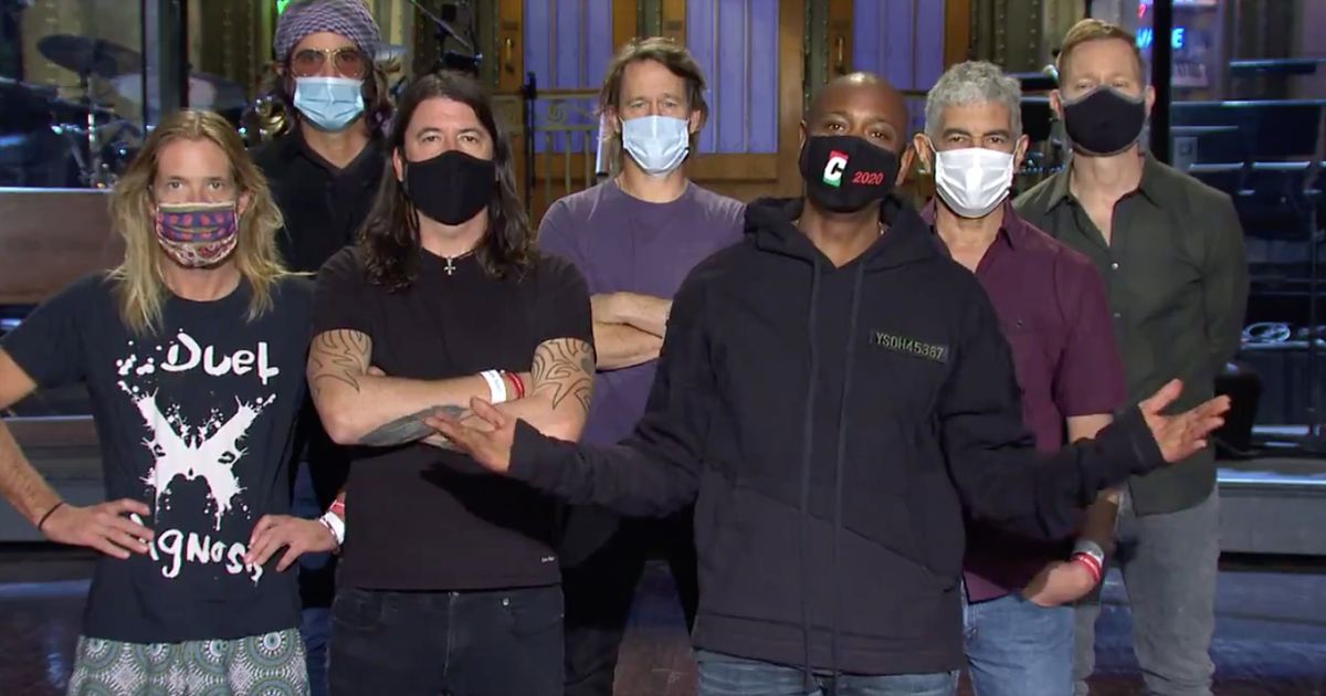 Foo Fighters, Dave Chappelle Star In SNL Promo