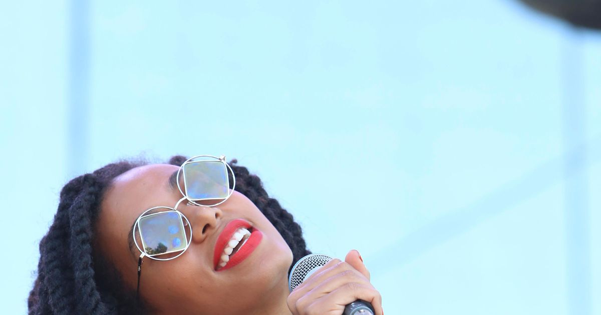How to Pair Red Lips and Citrus Nails, the Solange Way