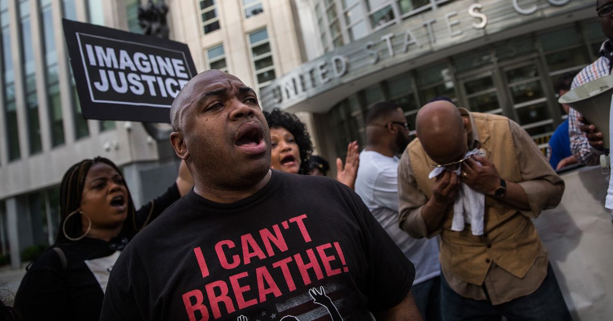 Officer Who Put Eric Garner in Fatal Choke Hold Would Like His Old Job Back