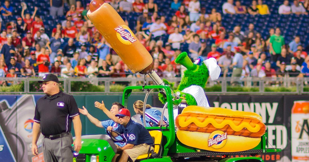 The Hot-Dog Cannon Is Better Than Any Baseball Game