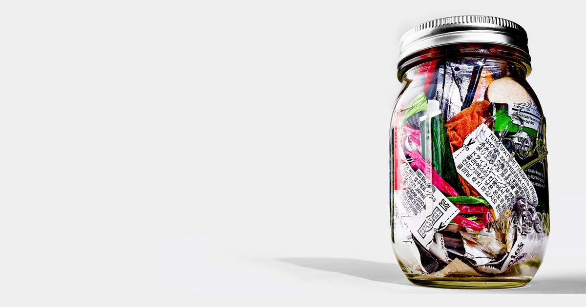 This Woman Can Fit 4 Years of Her Trash Into a Mason Jar