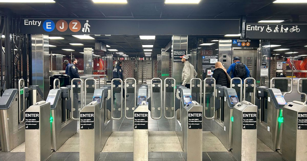 Testing the New MTA Fare Gates at Sutphin Boulevard