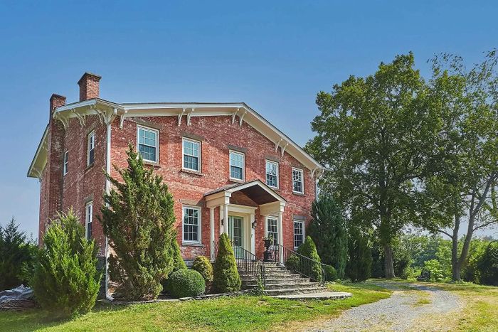 Architect Frederick Tang’s Week in Zillow Saves