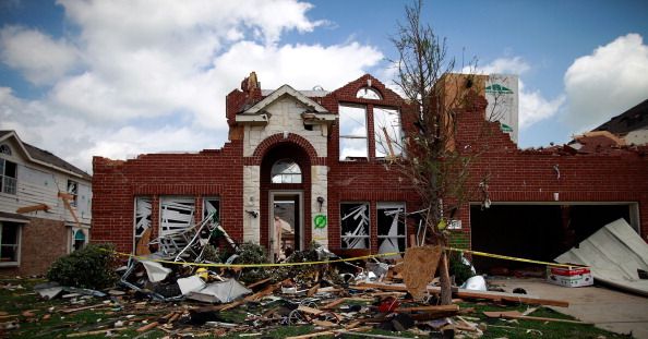 Massive Texas Storm Kills Six, Injures Dozens More [Updated]