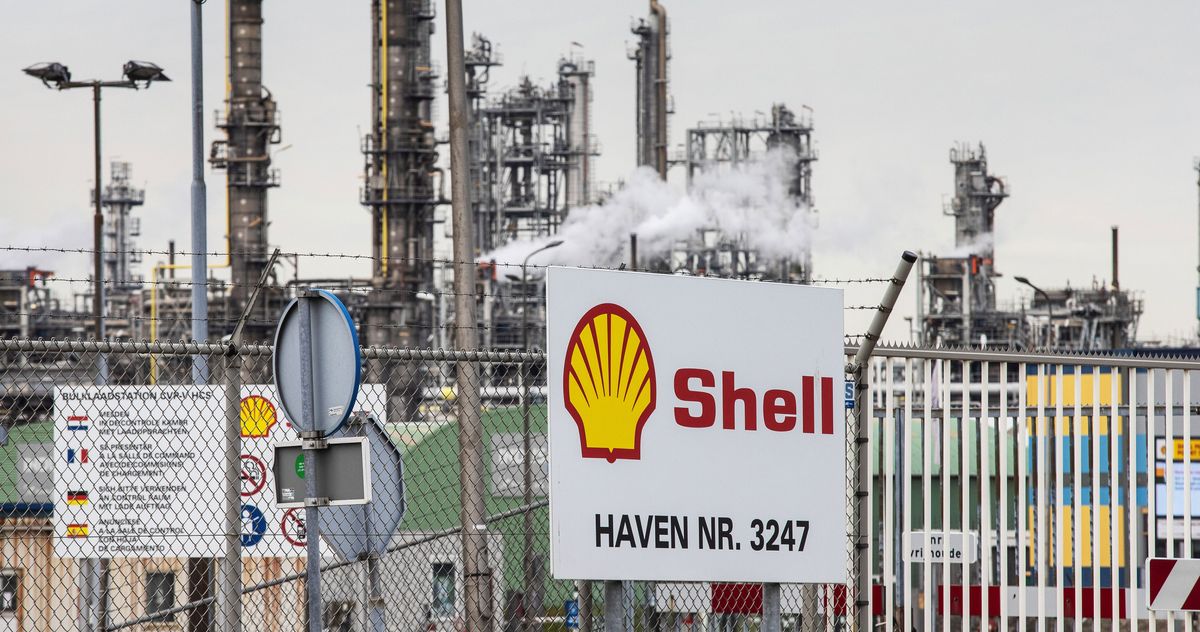 Dutch Court Says Shell Liable for Climate Change