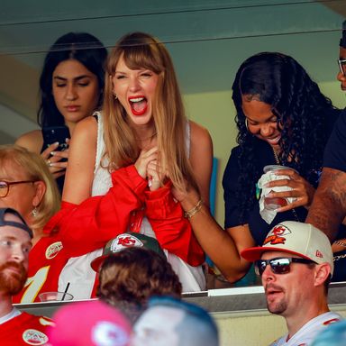 Taylor Swift’s Most Iconic Outfits, Dresses, and Fashion