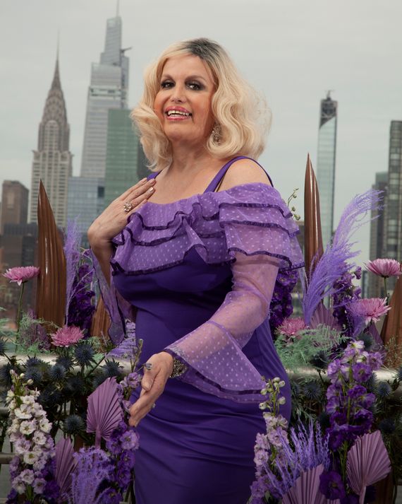 Preview: Legends of Drag: Queens of a Certain Age Photo Book